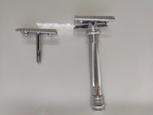 Merkur 39C Slant Review - My Slant On The Sledgehammer