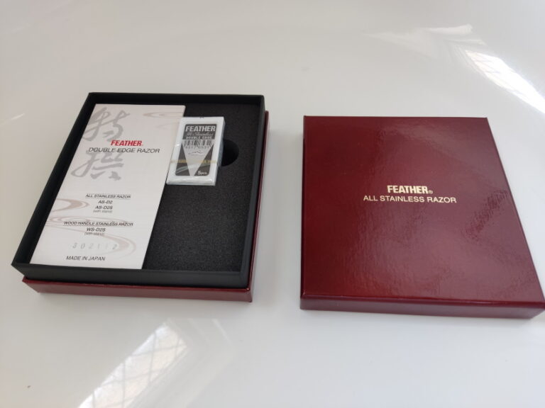 Feather AS-D2 Razor Review - Is It Worth The Praise it Gets and Price?