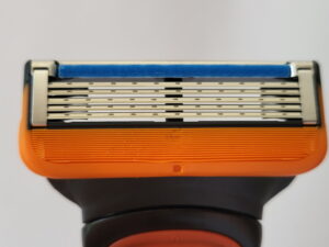 Gillette Fusion 5 vs ProGlide - Differences Compared Side-by-Side