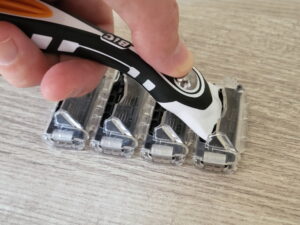 BIC Flex 5 Hybrid Review - An Alternative Lower Cost Multi-Blade